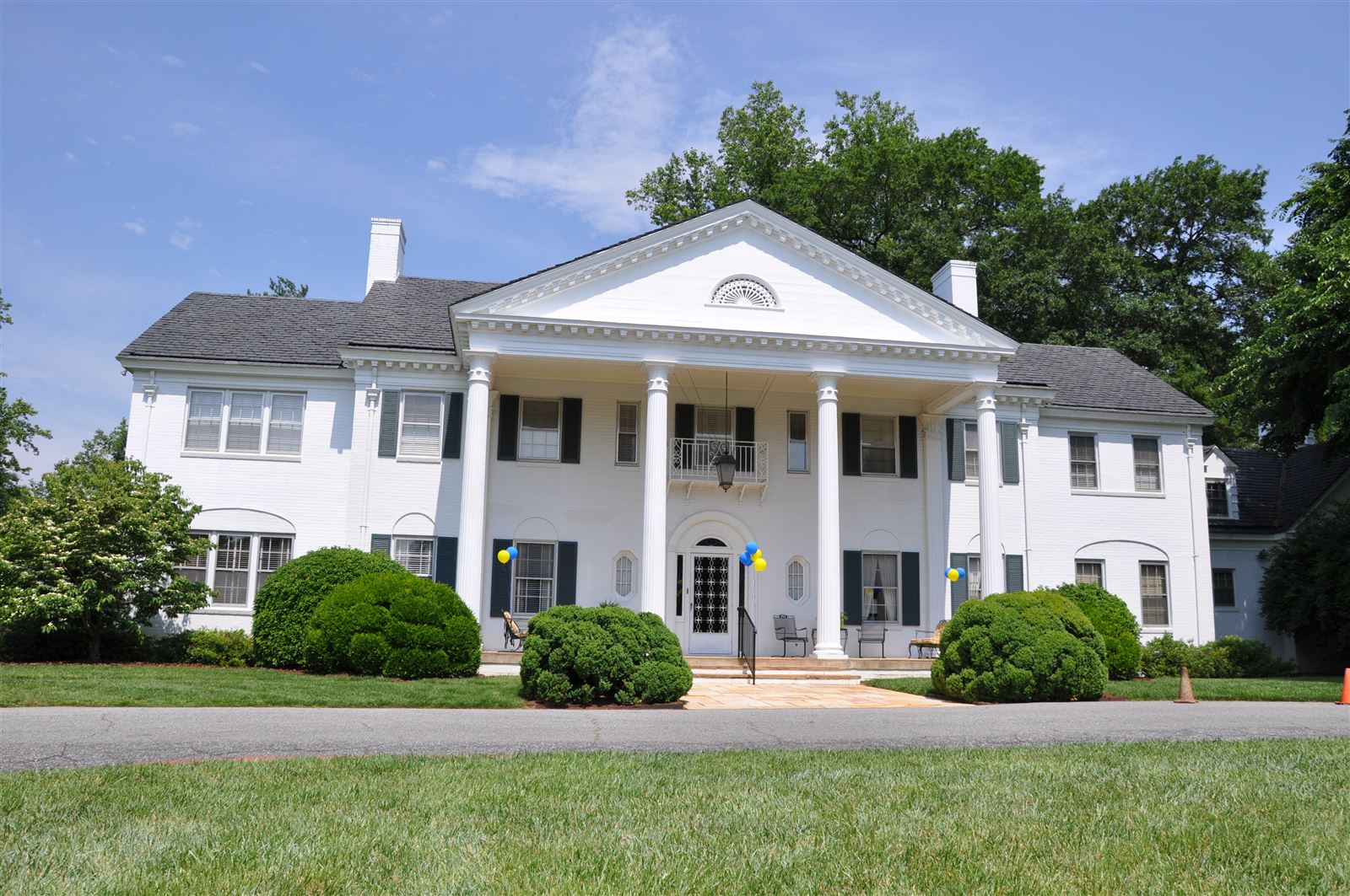 Locations Hub - Broyhill House