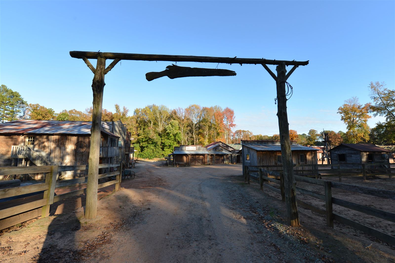 Locations Hub - Circle M Ranch