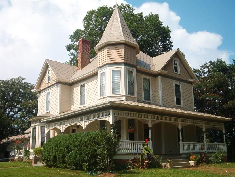 Locations Hub - Carl Lowe House