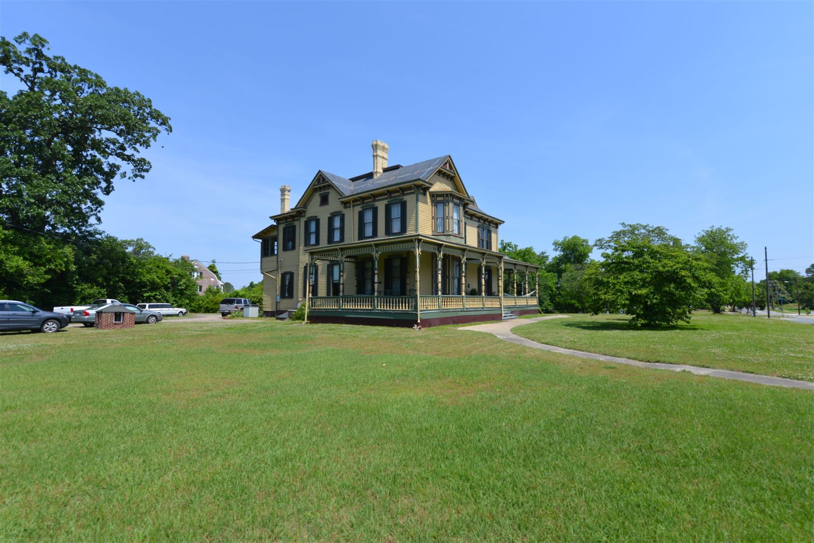 Locations Hub - Borden House