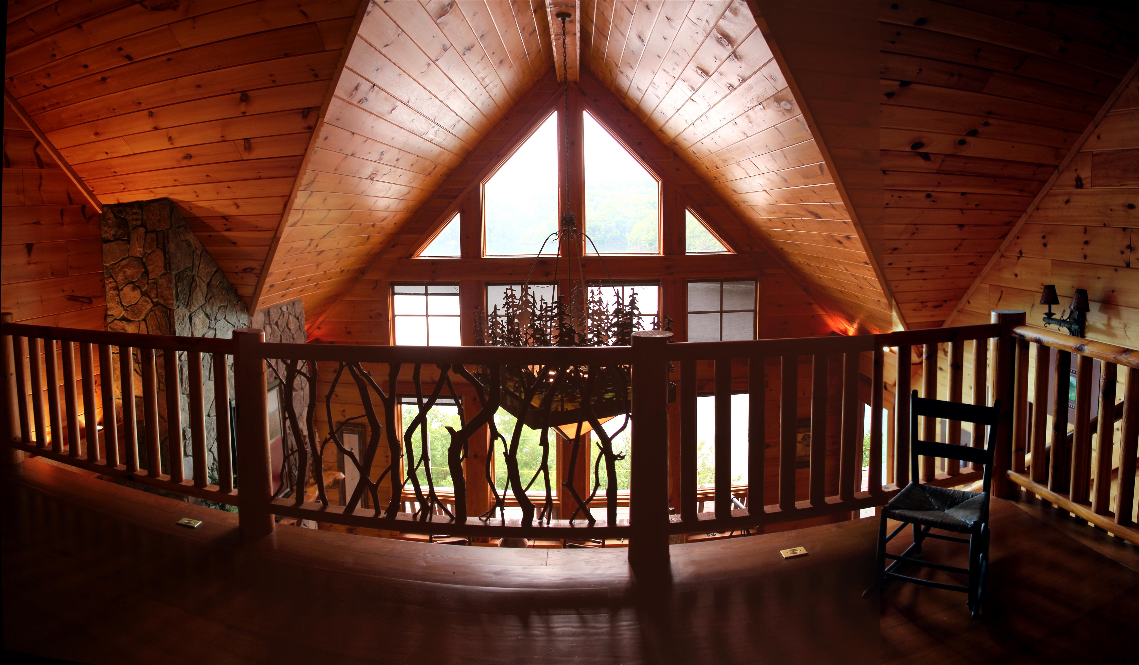 Locations Hub - Lake Nantahala