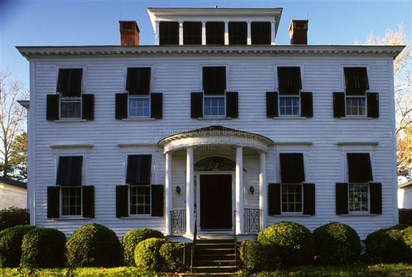 Locations Hub - Hayes Plantation